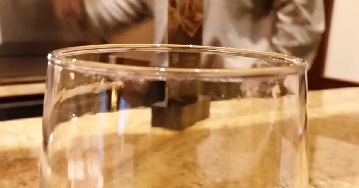 The Winos' Wine Guide: Canvas Merlot