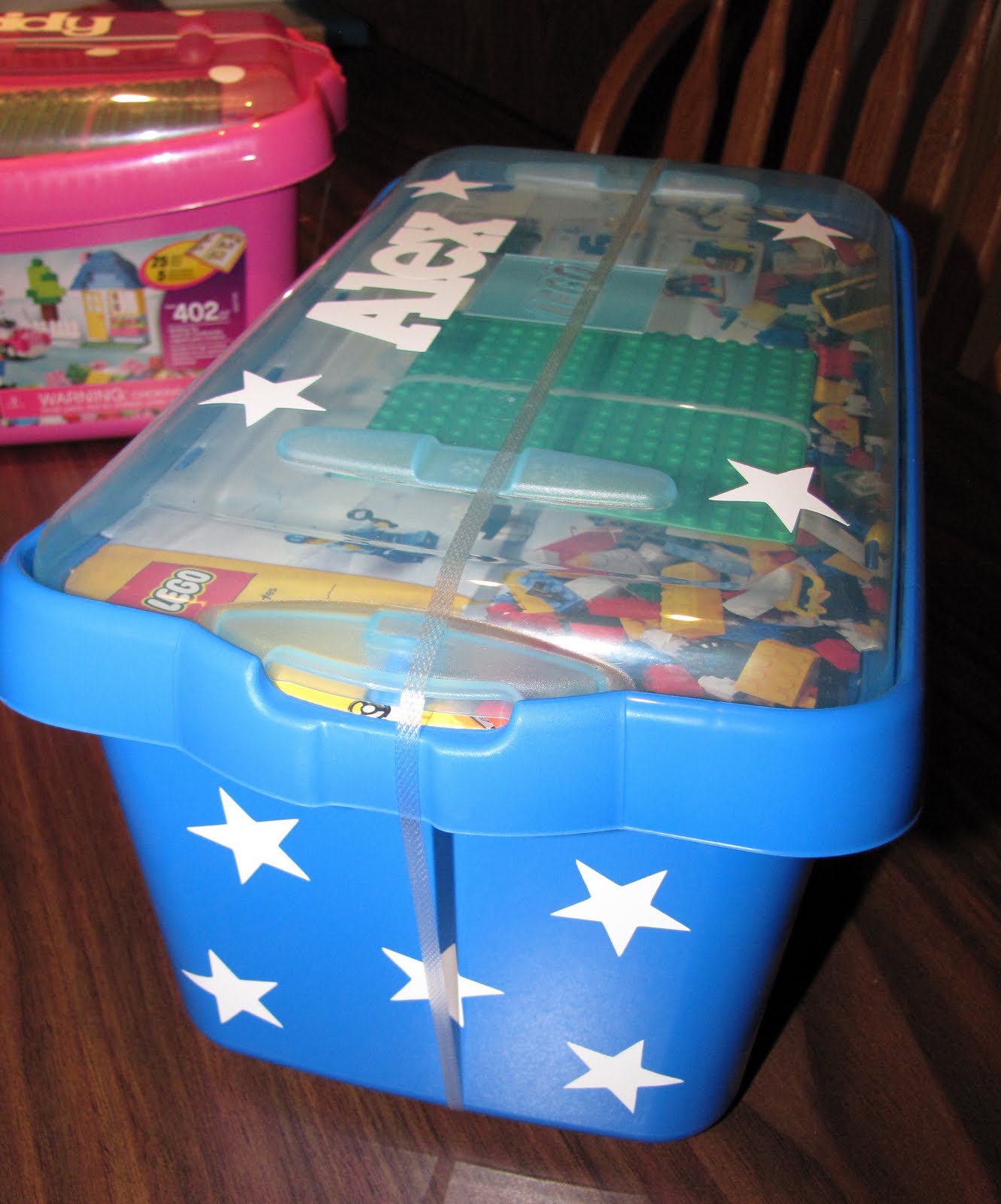 Jen's Happy Place: Personalized Tubs of LEGOS