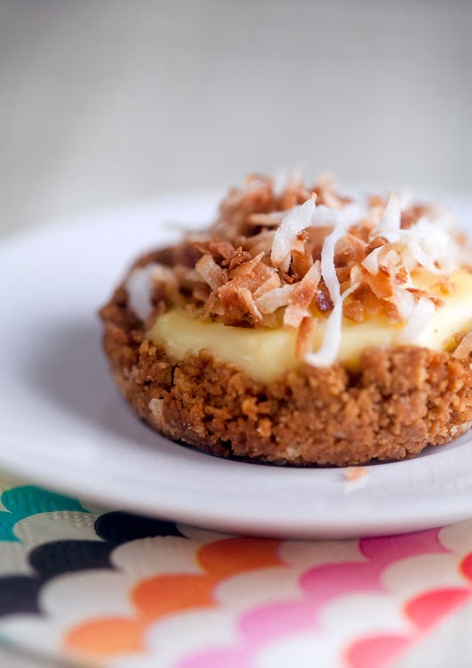 37 Cooks: Toasted Coconut Tartlets