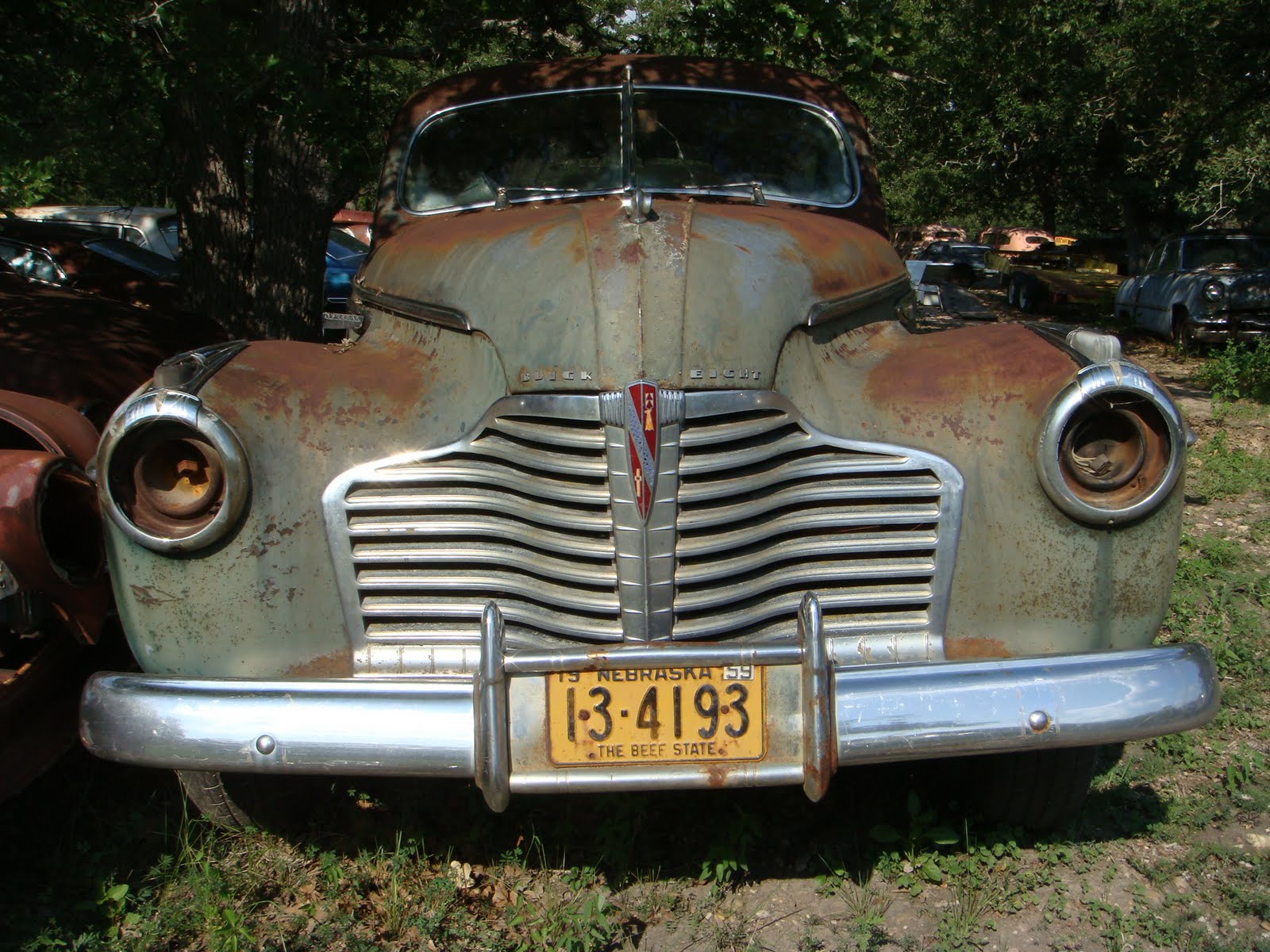 SouthUrn Surge...your vintage iron concierge!: '41 Buick Special Sedanette