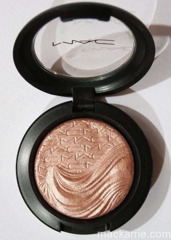 MacKarrie Beauty Style Blog: MAC Extra Dimension Eyeshadow Review, Swatches