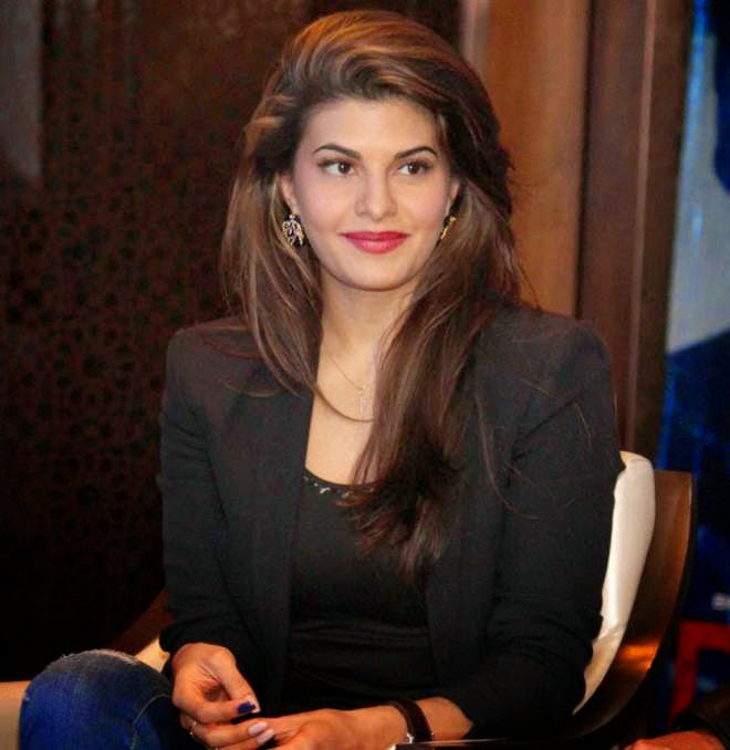 Jacqueline Fernandez Black Jeans Outfits Wallpapers | Salman Khan HD ...