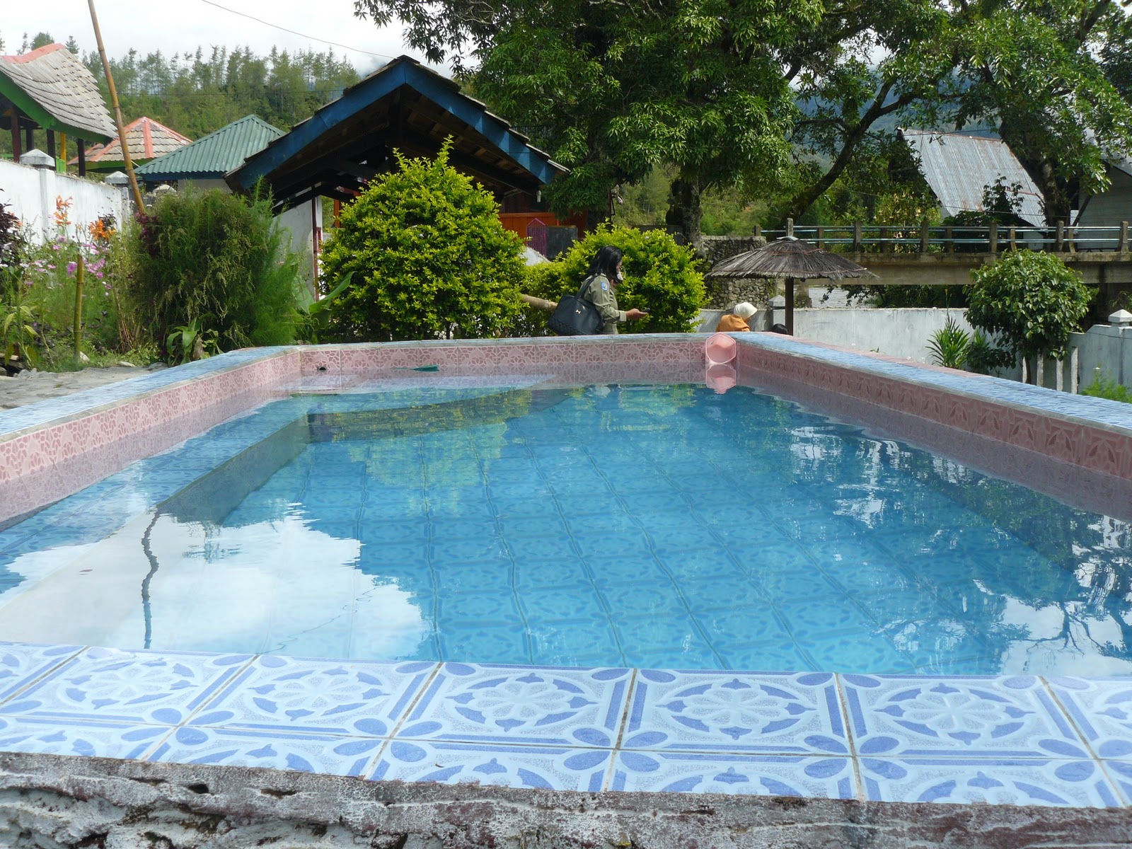 Permandian Air Panas Kole ~ BLOGGER MAMASA