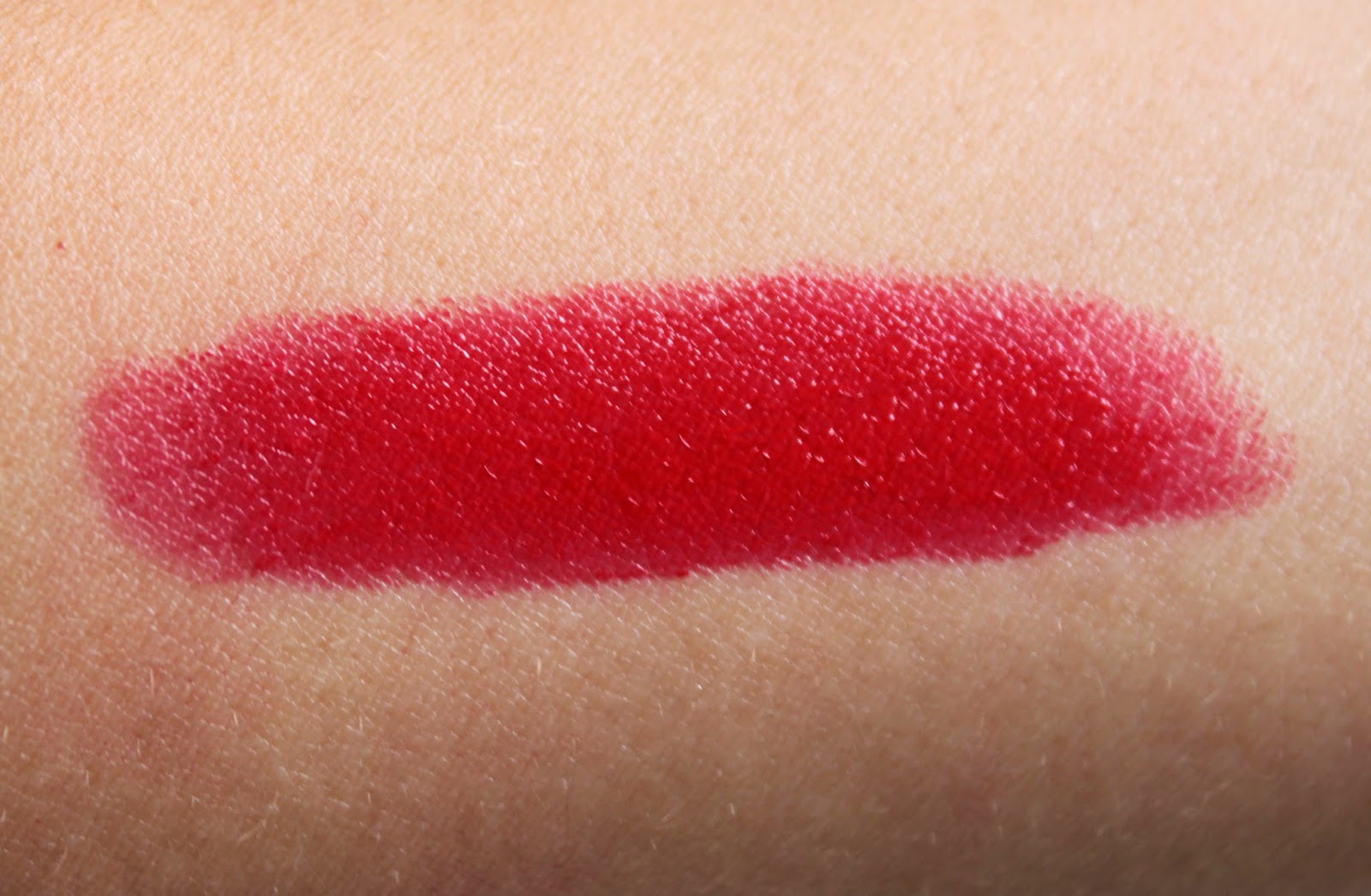 #RedLipstick - YSL Red Muse | The Make Up Statement