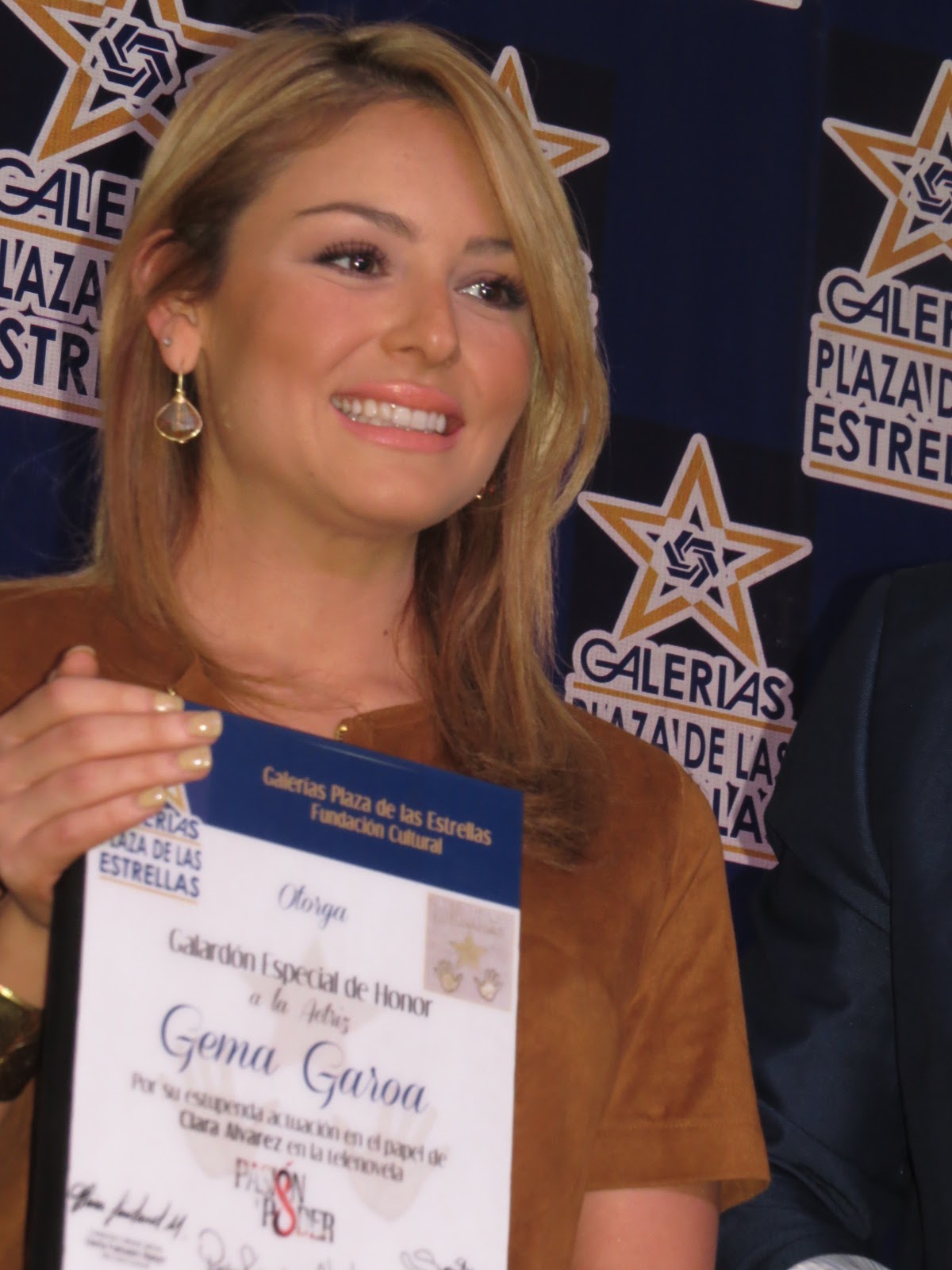 somos el espectador: GEMA GAROA LA PASION DE SU PODER