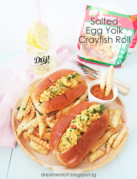 Salted Egg Yolk Crayfish Roll - Delicious Cooking Recipes