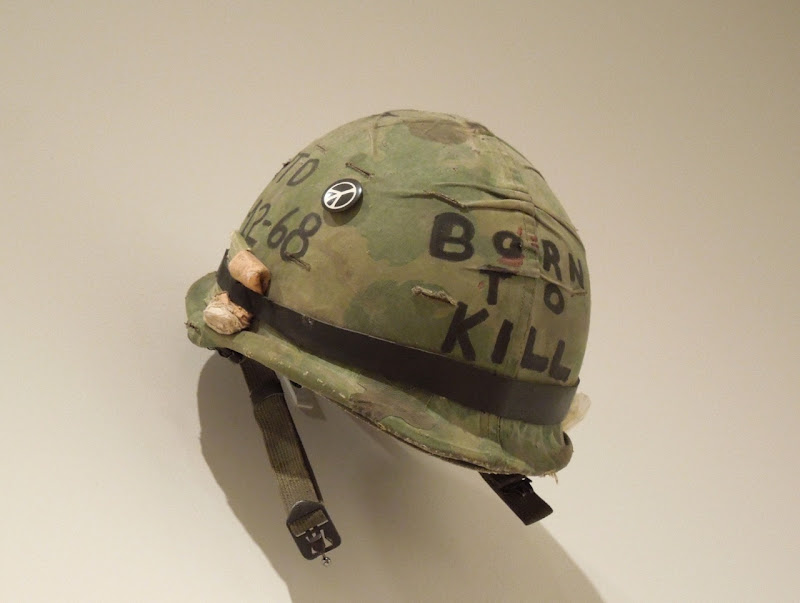 Hollywood Movie Costumes and Props: Full Metal Jacket helicopter model ...