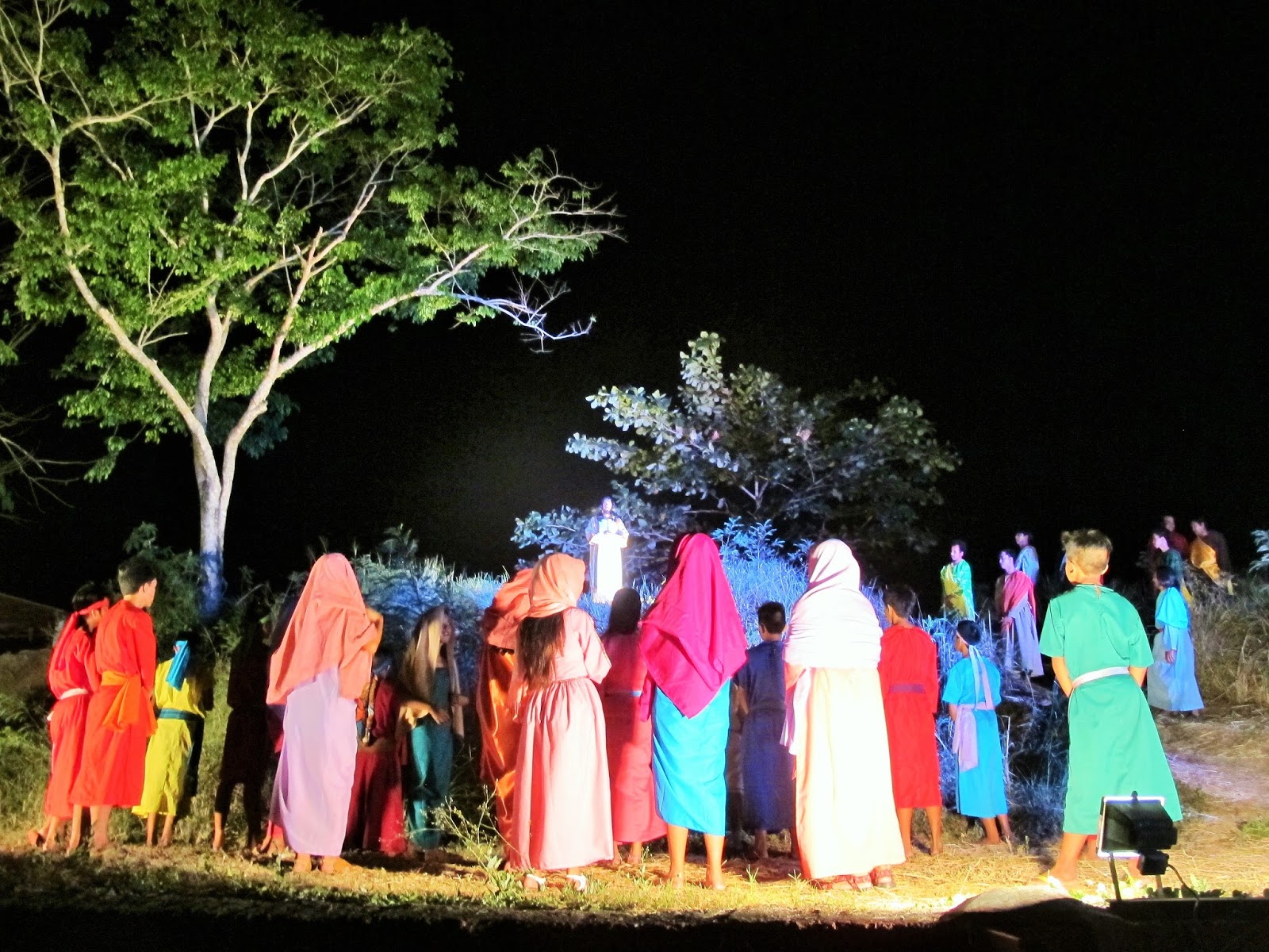 Gridcrosser: Customs, Costumes and Colors: The Moryonan of Marinduque ...