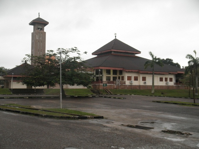 SENI LAMA MELAYU (MALAY OLDEN ART): Masjid (mosque of) Bandar Muadzam