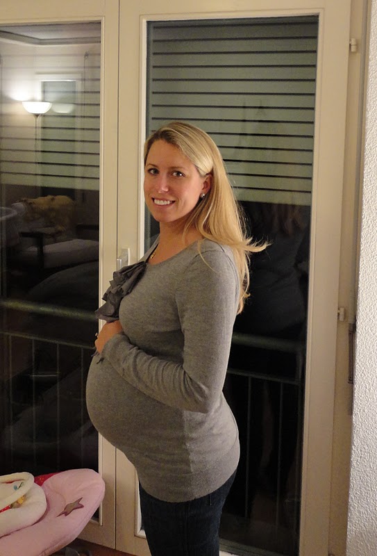 The Hawkins: Baby Bump- 37 Weeks
