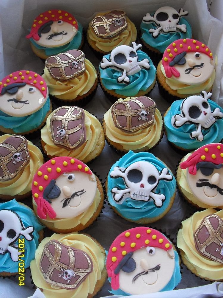 WHIMSICAL PIRATE THEMED BAKES