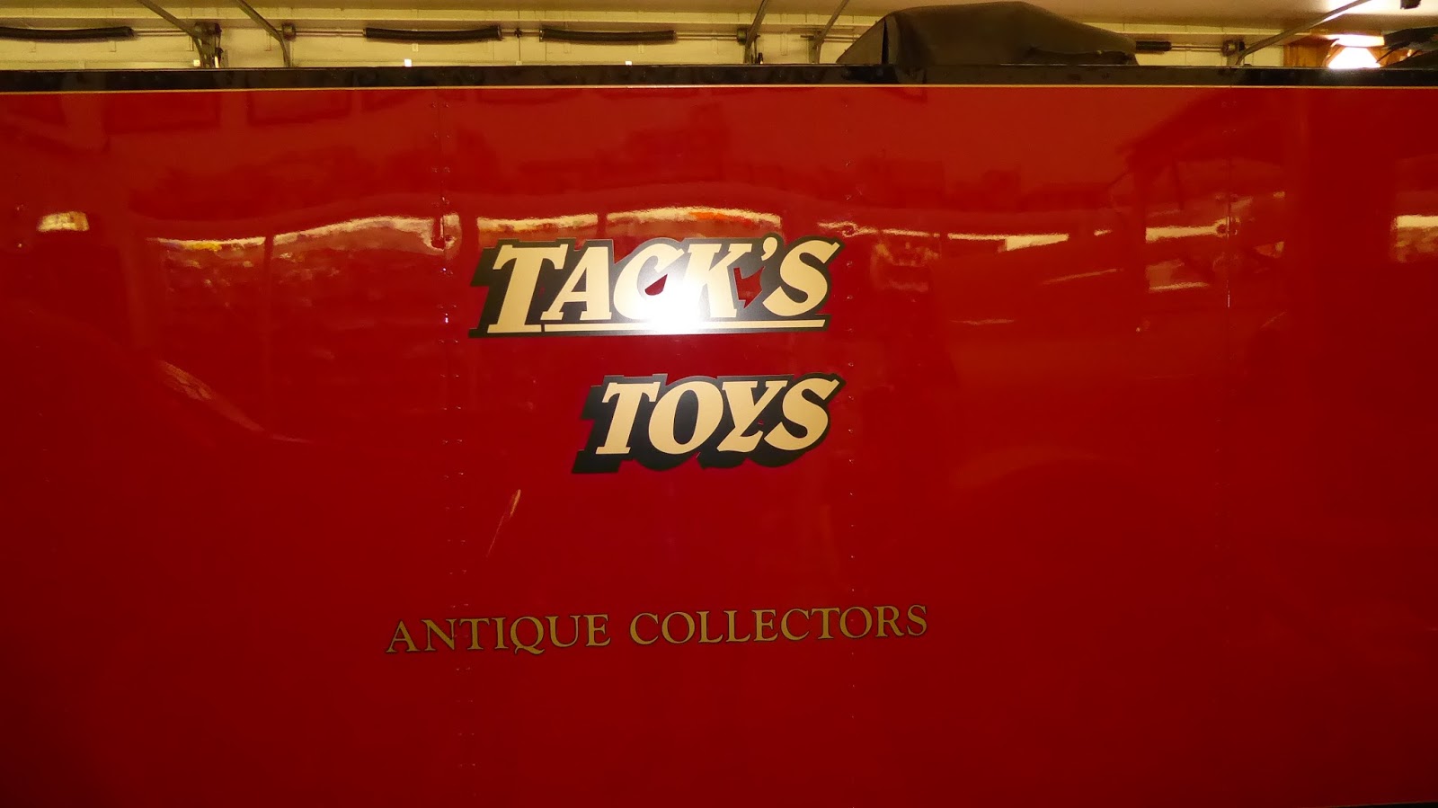 Joe & Wilma's Excellent Adventures: Tacks Toys (8/1/2015)
