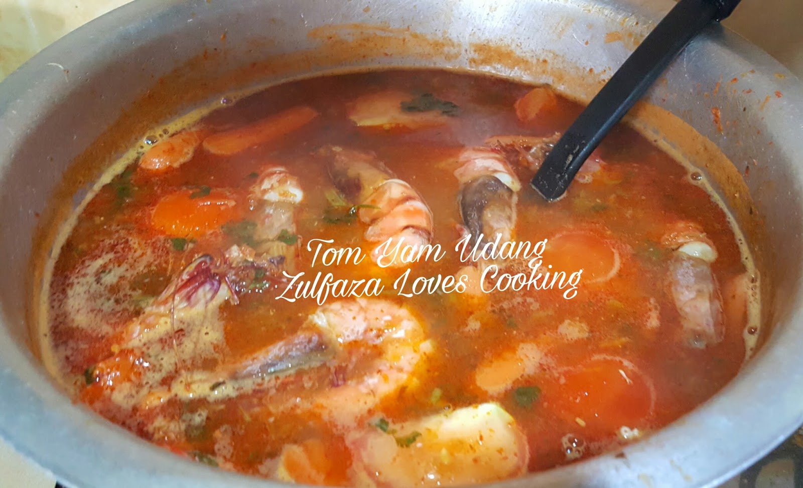 ZULFAZA LOVES COOKING: Tomyam Thai dengan Homemade Tom Yam Paste