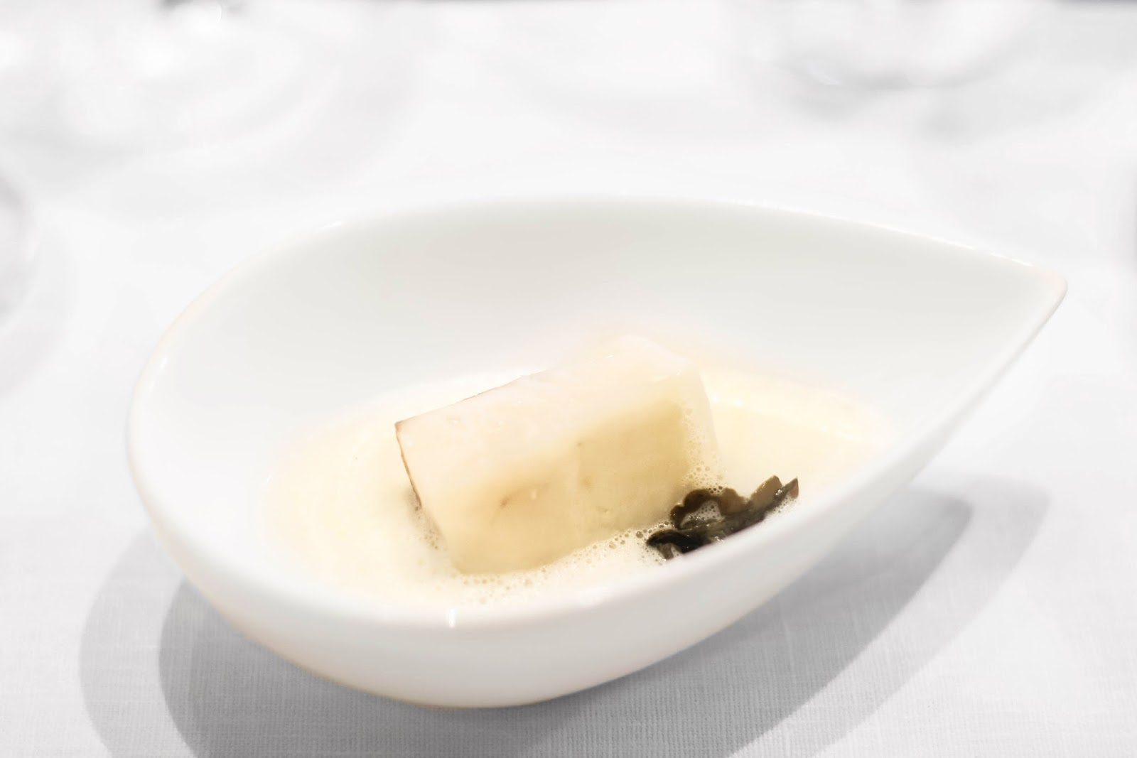 world gourmet festival : minimalist dish with chef mauro colagreco ...