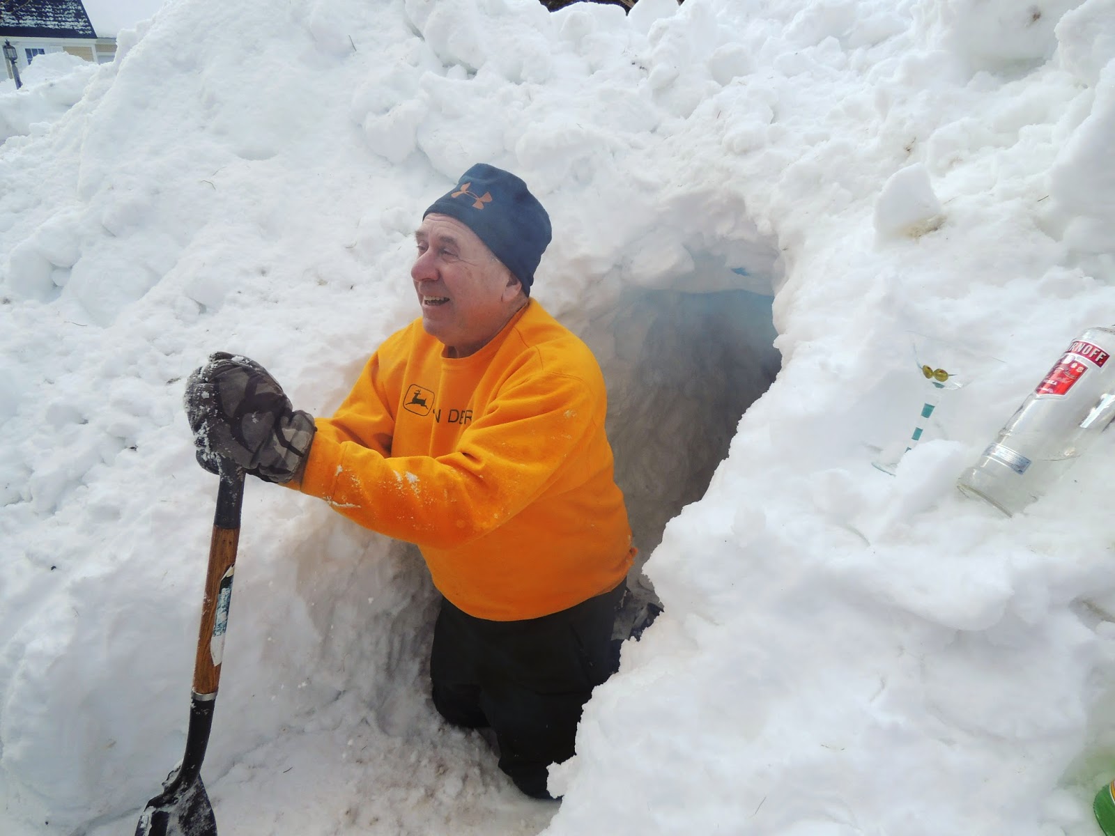 22 Applegate Lane: Snow Forts Aren't Just for Kids Anymore!