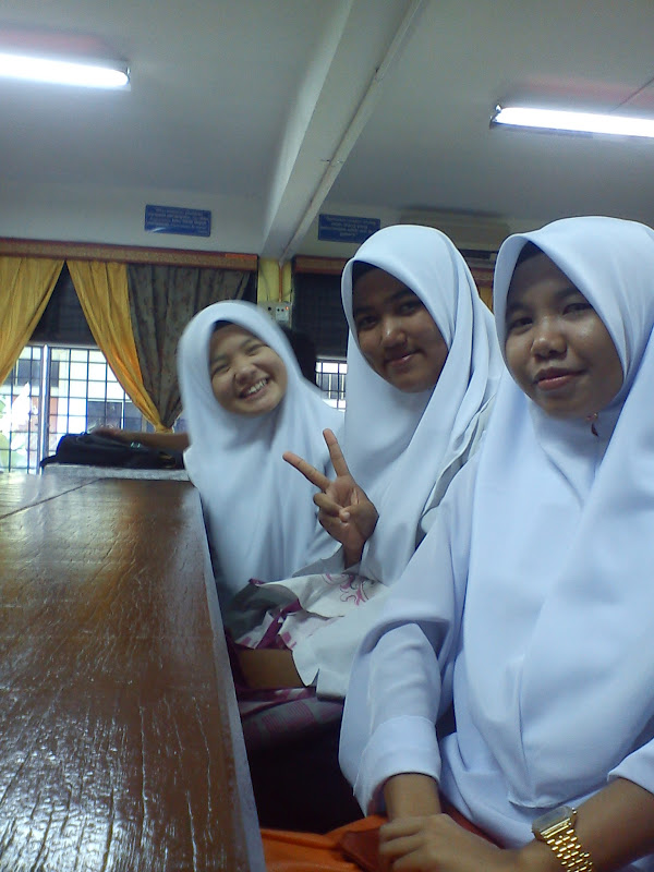 .Monologue.: Majlis Anugerah Kecemerlangan SMK DMS. (DI SEBALIK TABIR)