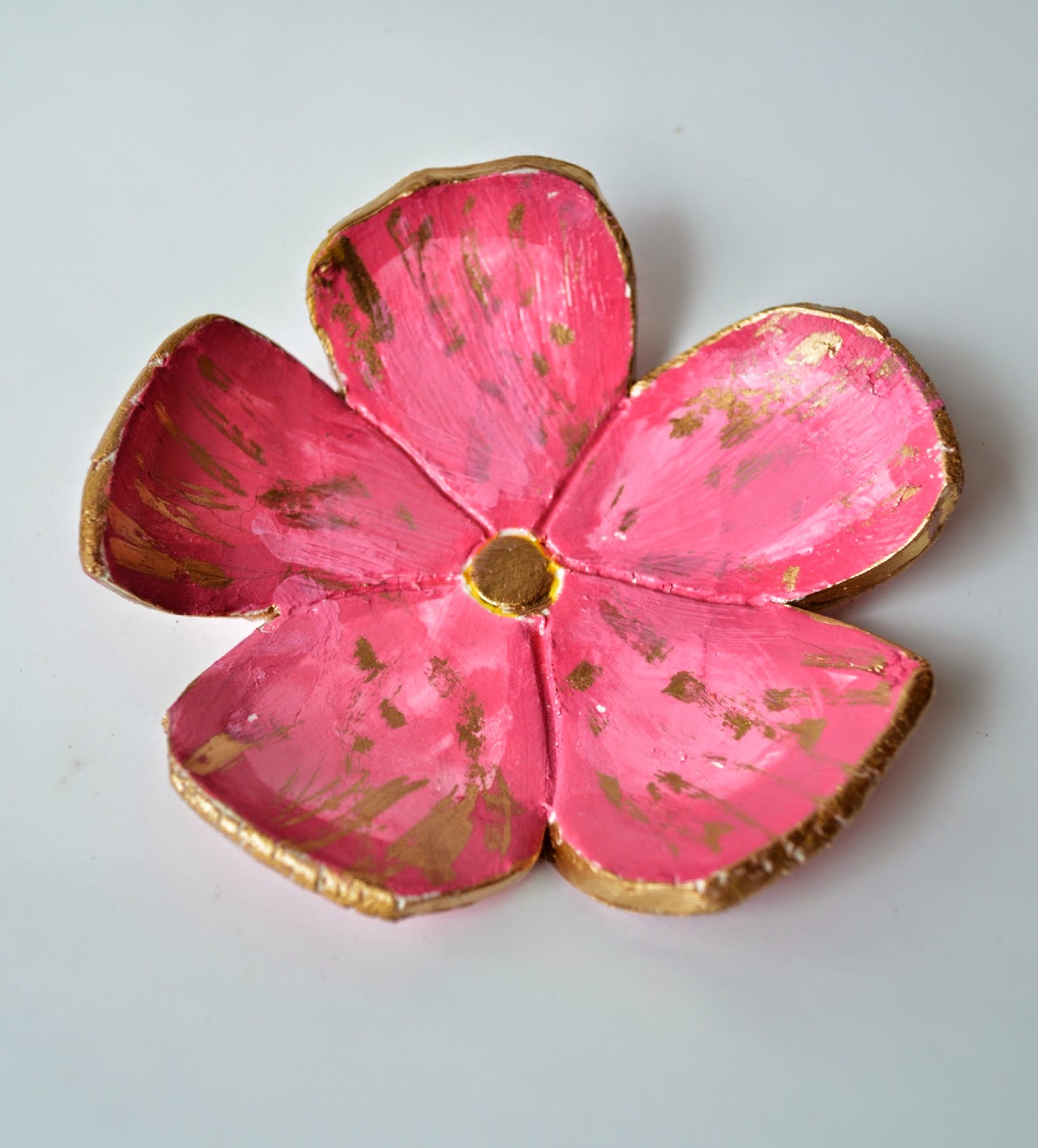 DIY : A Pretty Catch- All Dish - This Design Journal