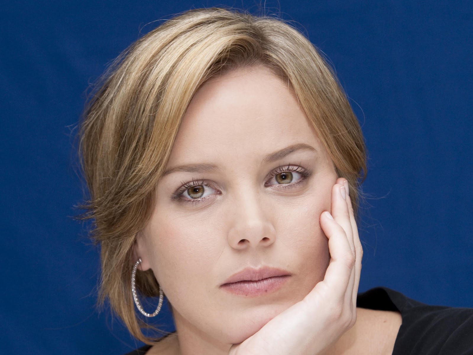 Abbie Cornish Hot Wallpaper Photos Pictures ~spicx~