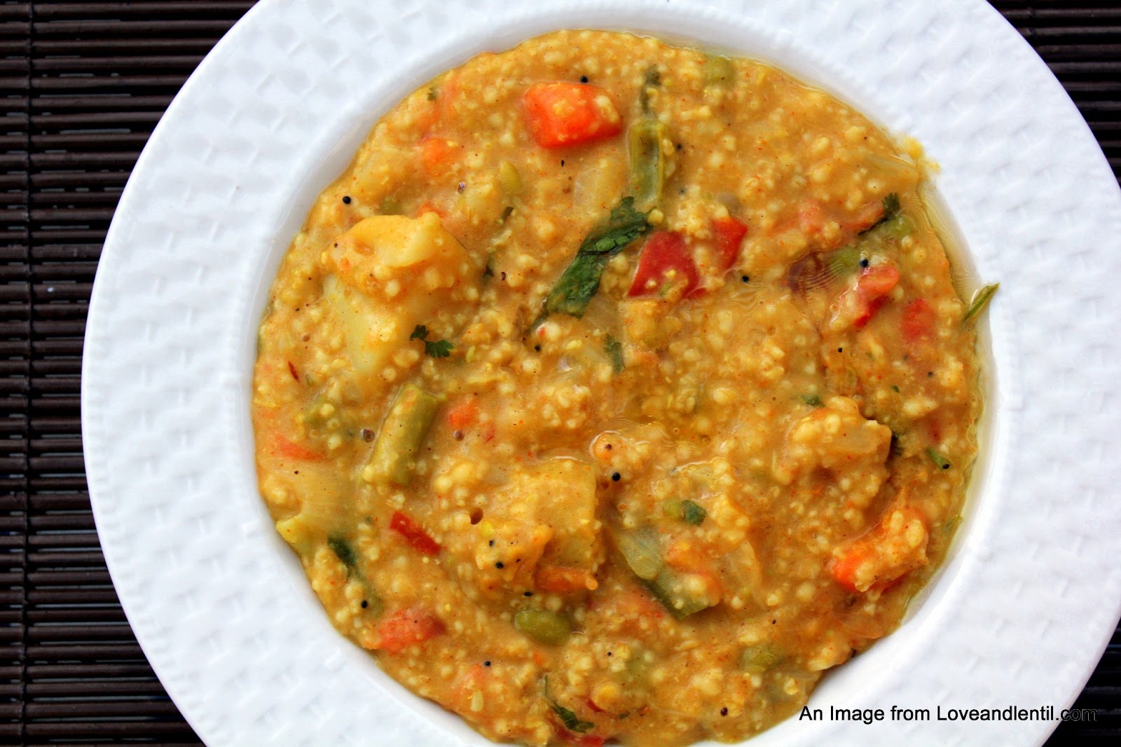 Love & Lentil: Oats Bisibelebath