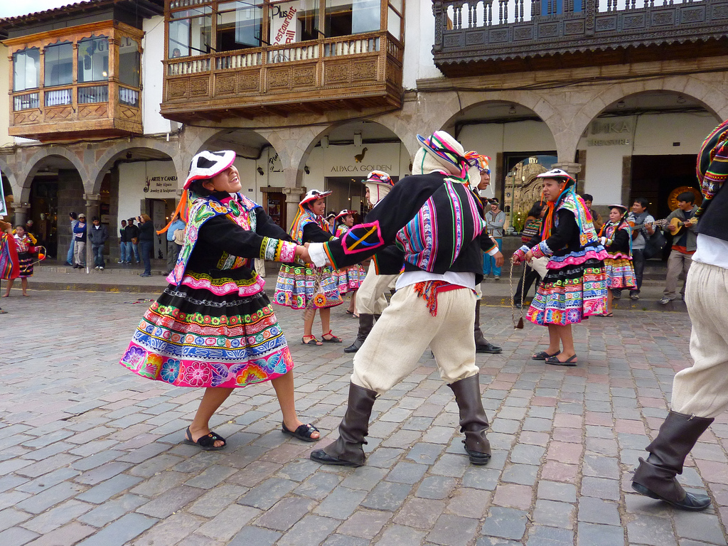 TENDENCIAS / TRENDS 2016.: CARNAVAL DEL CUSCO