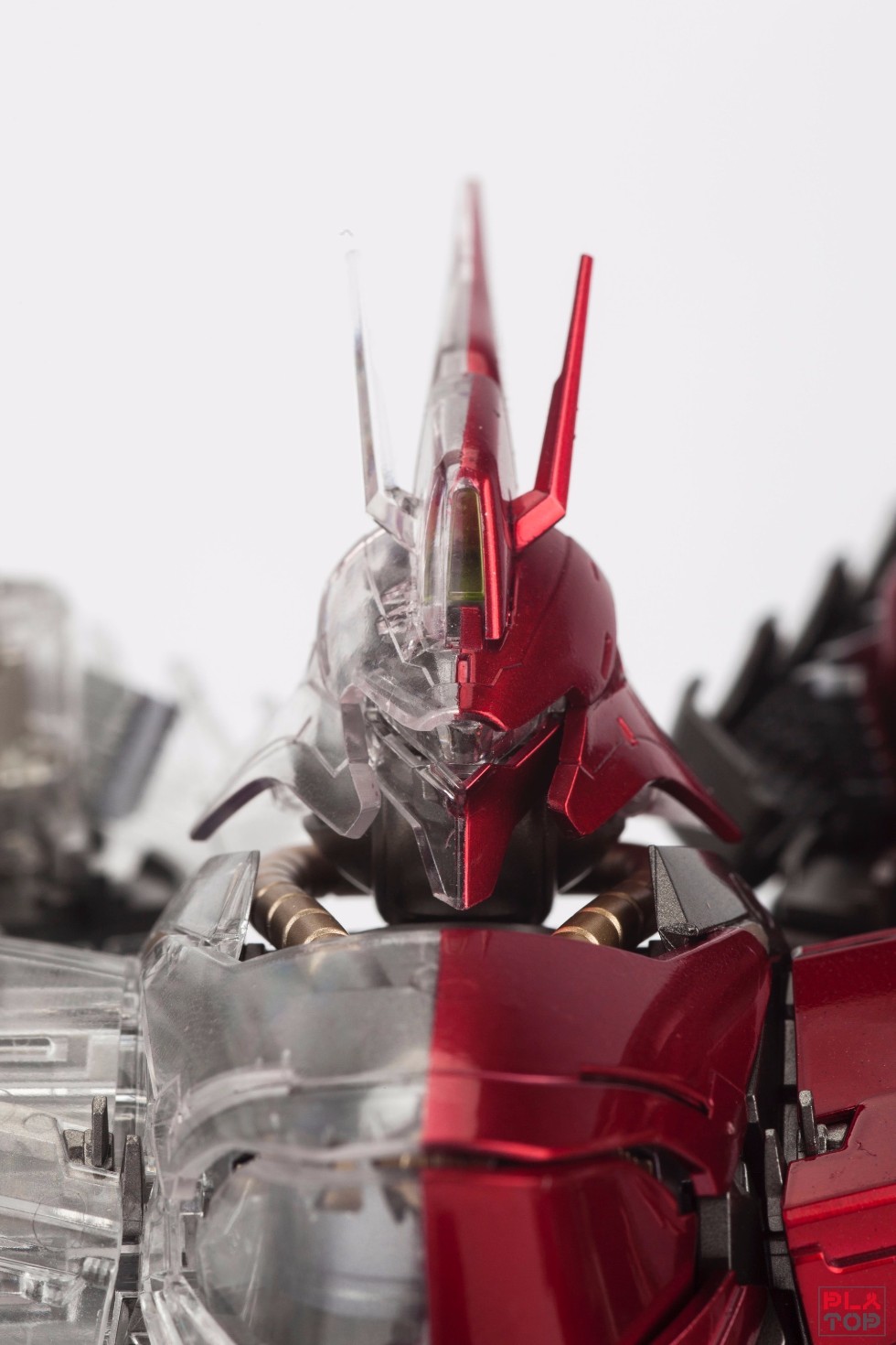 GUNDAM GUY: MG 1/100 Sazabi Ver. Ka Semi Clear Ver. - Customized Build