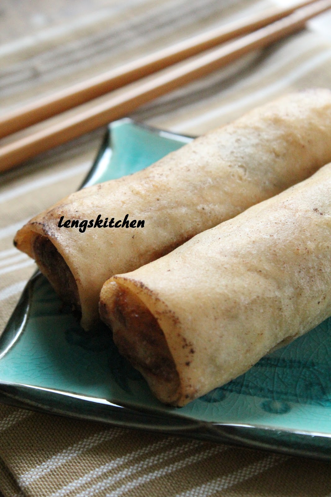Kitchen Chaos: Crispy Spring Rolls 香脆春卷