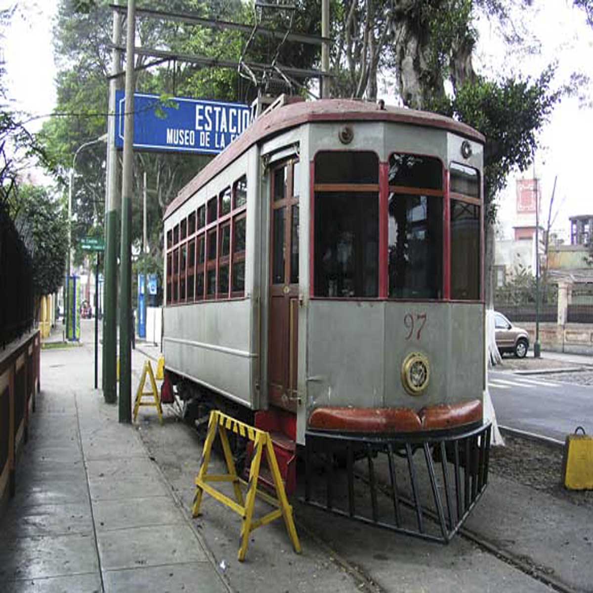 BARRANQUEANDO: EL TRANVÍA