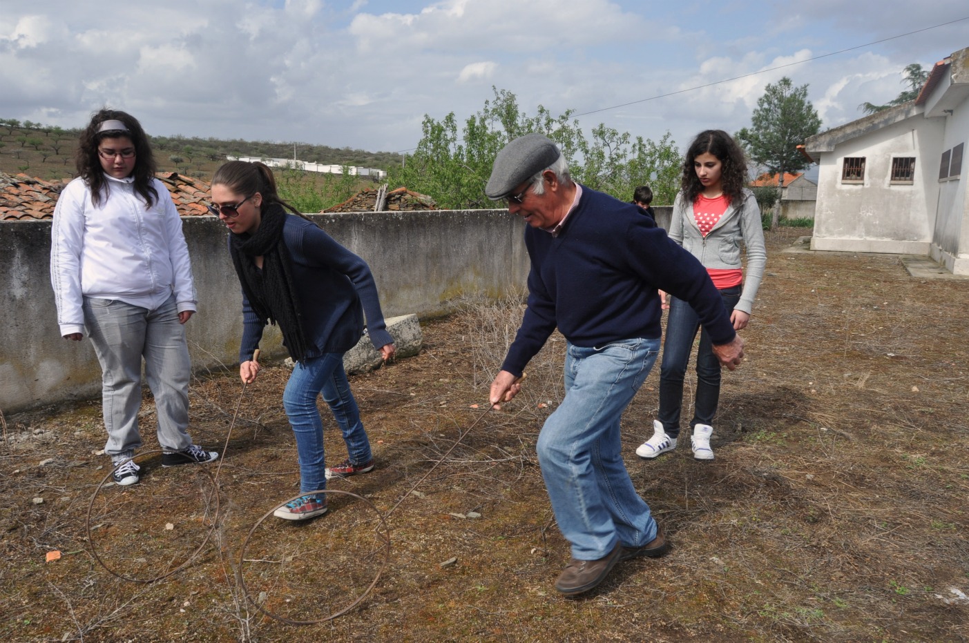 Arquivo de Memória do Vale do Côa: Tarde de jogos tradicionais no Orgal