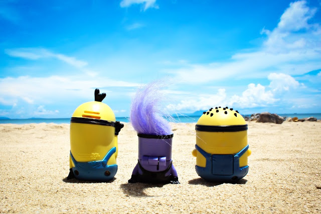 The Minions at Burot Beach - Love, Pinkcheeks