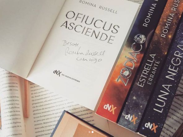 Words Of Books: Ofiucus asciende (Zodiaco #4) - Romina Russell
