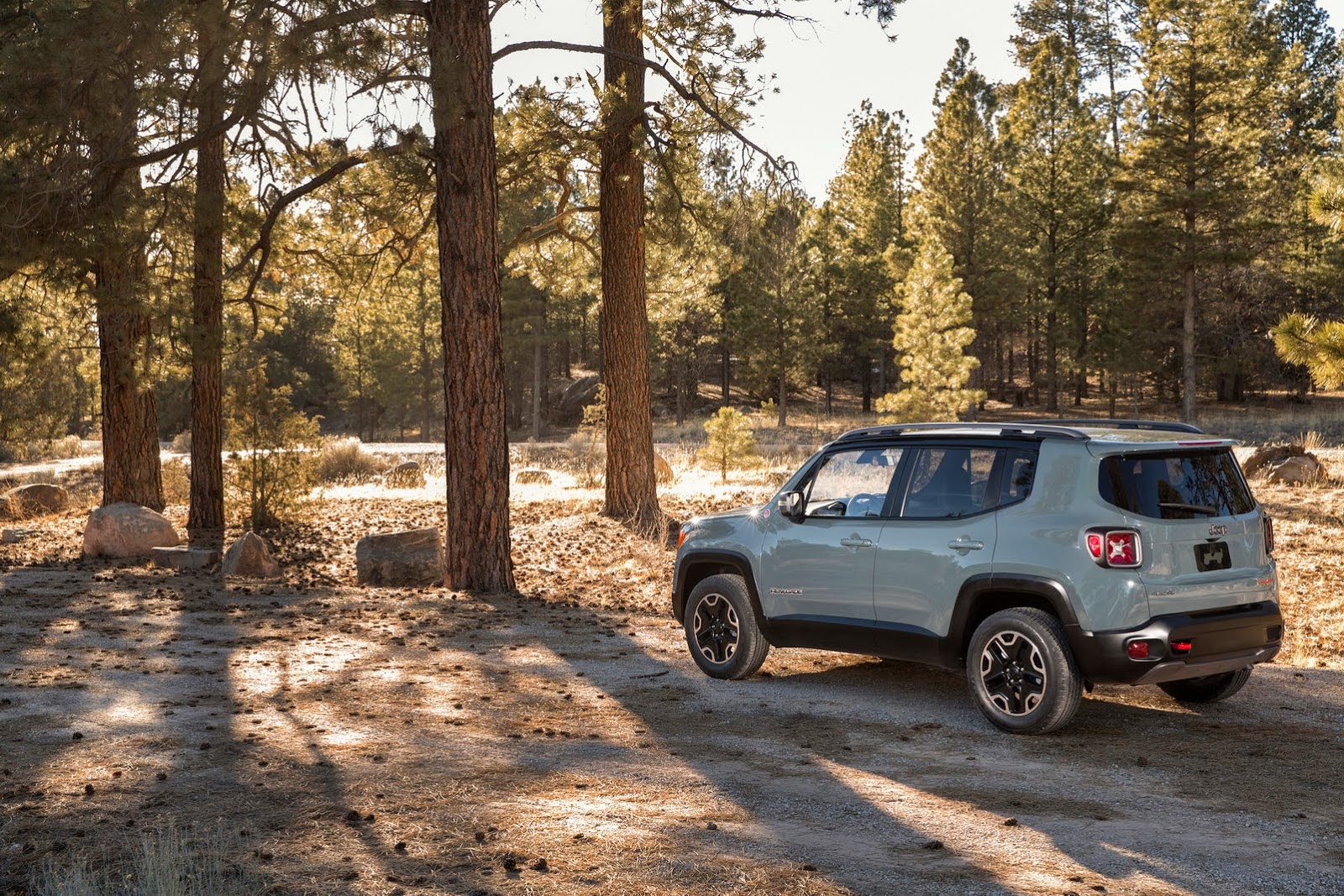 Car News Update: All-New Jeep Renegade ได้เวลาคลอดจิ๊บน้อยมาท้ากับ ...