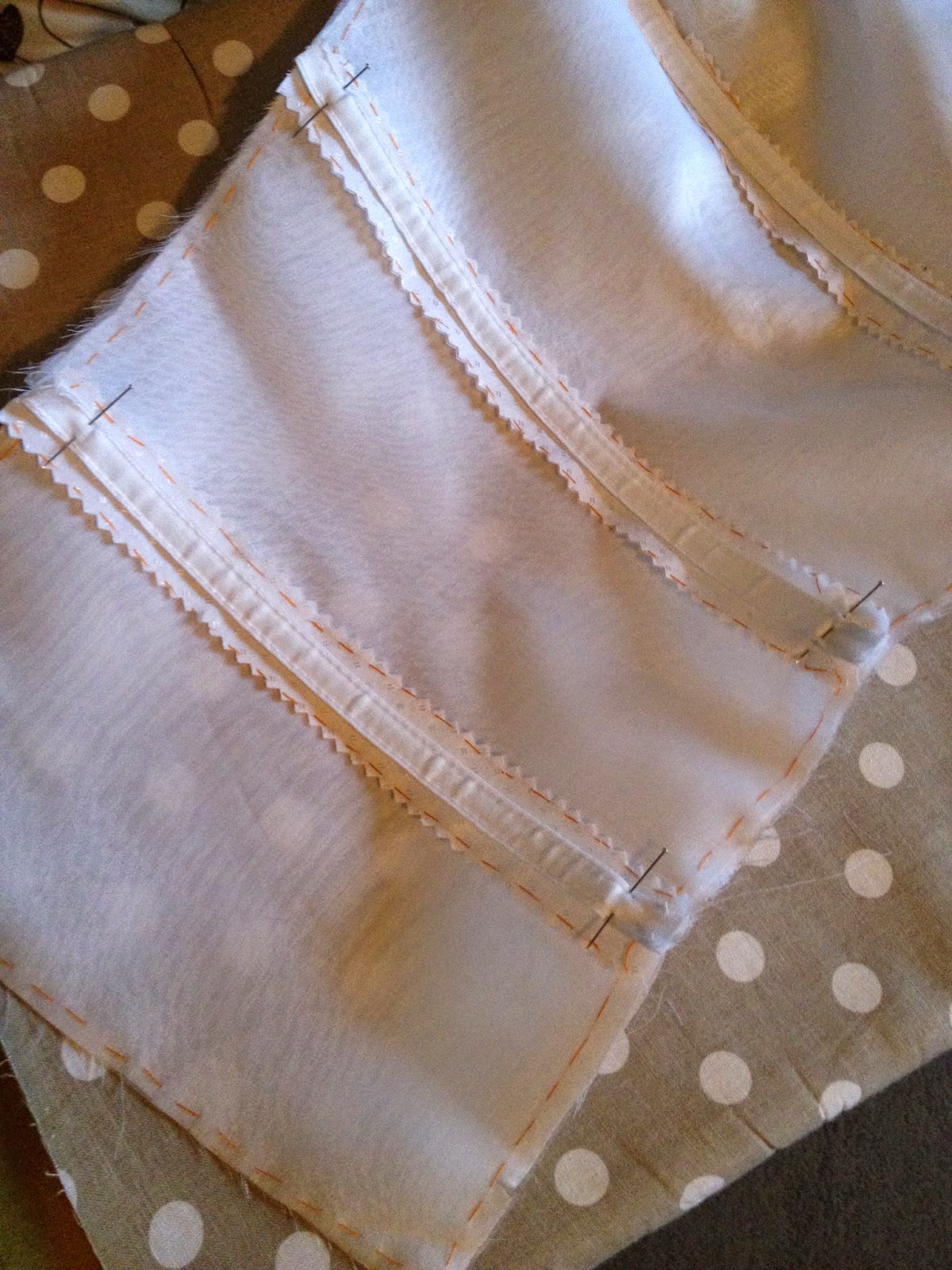 Diary of a Chain Stitcher : Chiffon Dress Construction Details