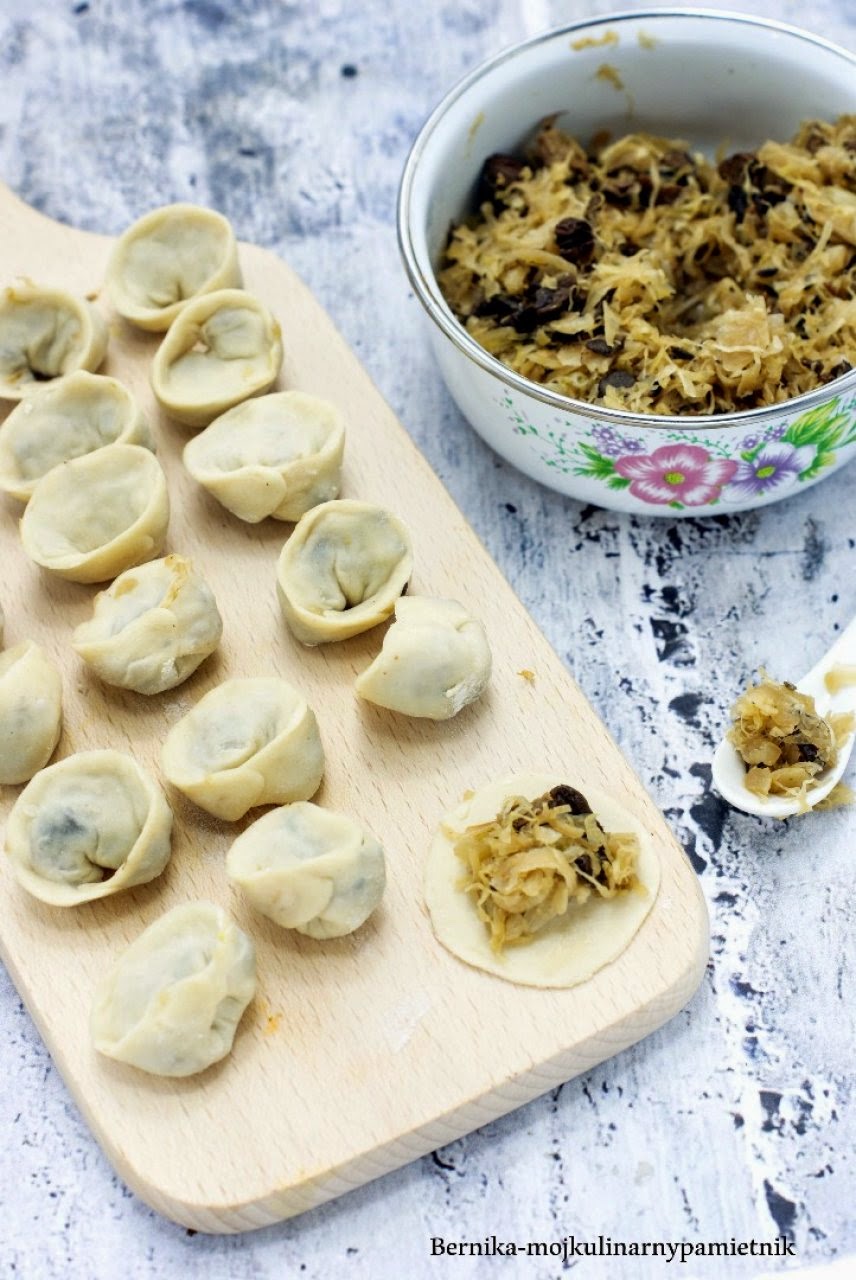 Uszka z grzybami i kapustą | Bernika - mój kulinarny pamiętnik