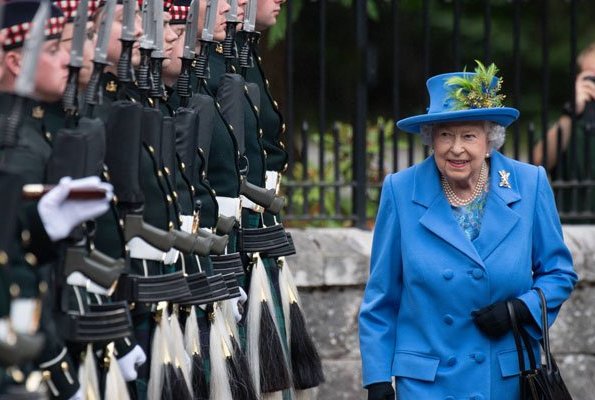 Queen Elizabeth II arrives at Balmoral for her summer holiday