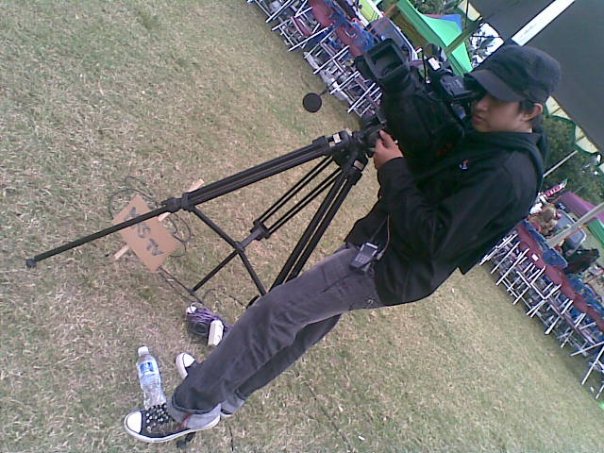 BANUA INSPIRASIKU: APA ITU KAMERAMEN