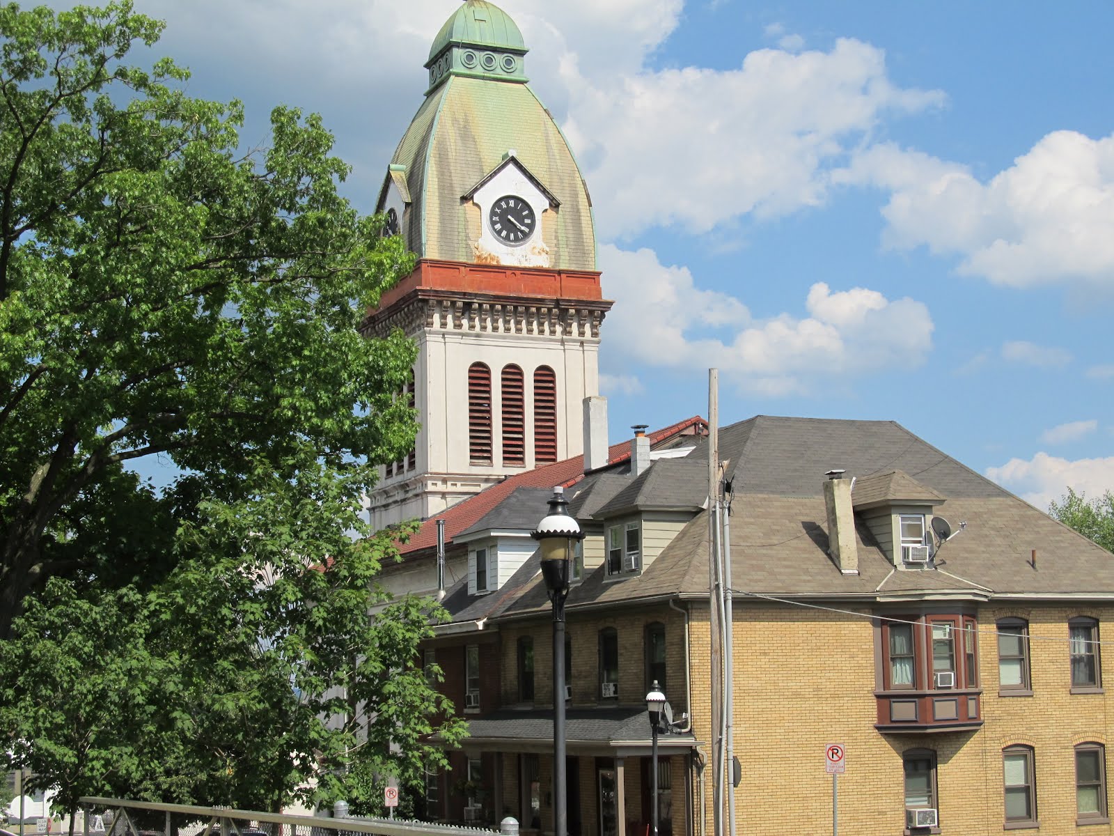 Lehigh Valley Ramblings: There's Money in Jesus at Northampton County Jail