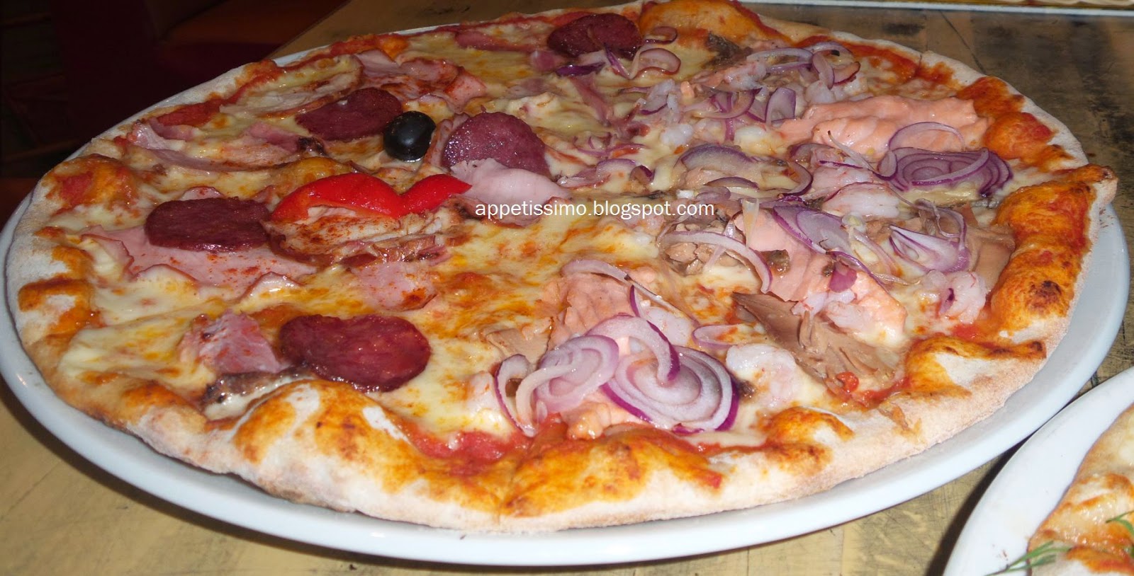 О ресторанах из уст гурмана. : Piranija Riga