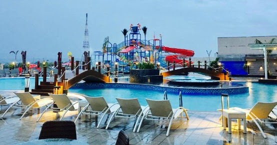 Sky Water Park Cebu at J Center Mall's Roof Deck
