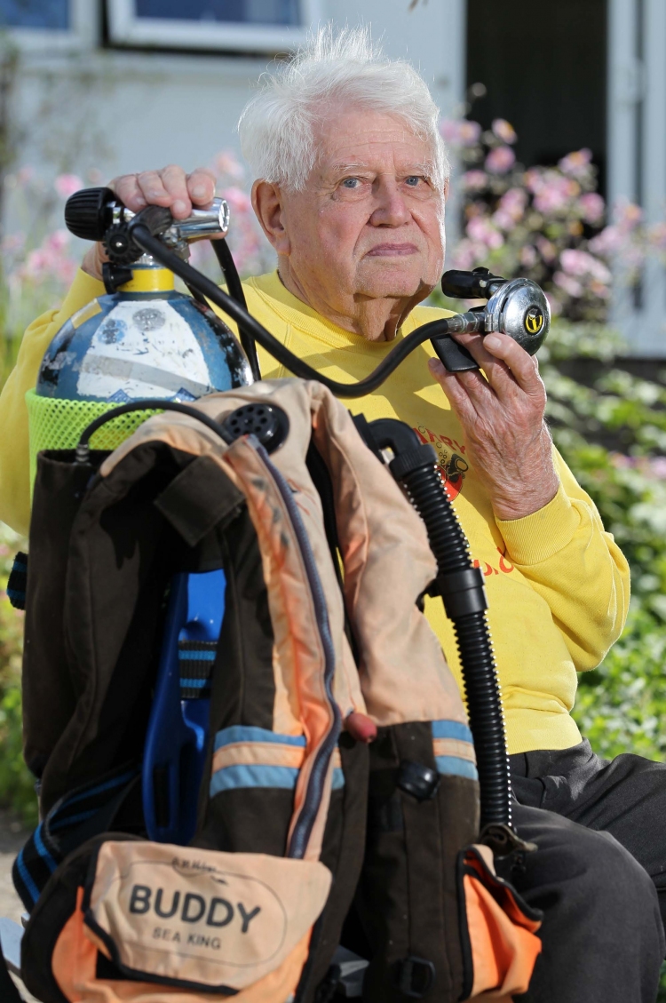 ExtraHyperActive: Scuba Diving