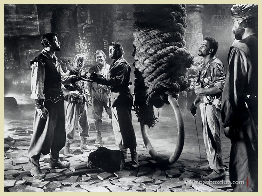 The Black Box Club: 326 MAGIC TRICKS LIGHT THE SCREEN: CAPTAIN SINBAD ...