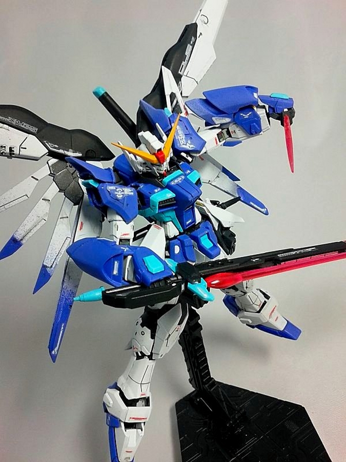 Custom Build: RG 1/144 Destiny Gundam [Blade]