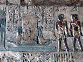 KEMET: Sobre el Tekenu