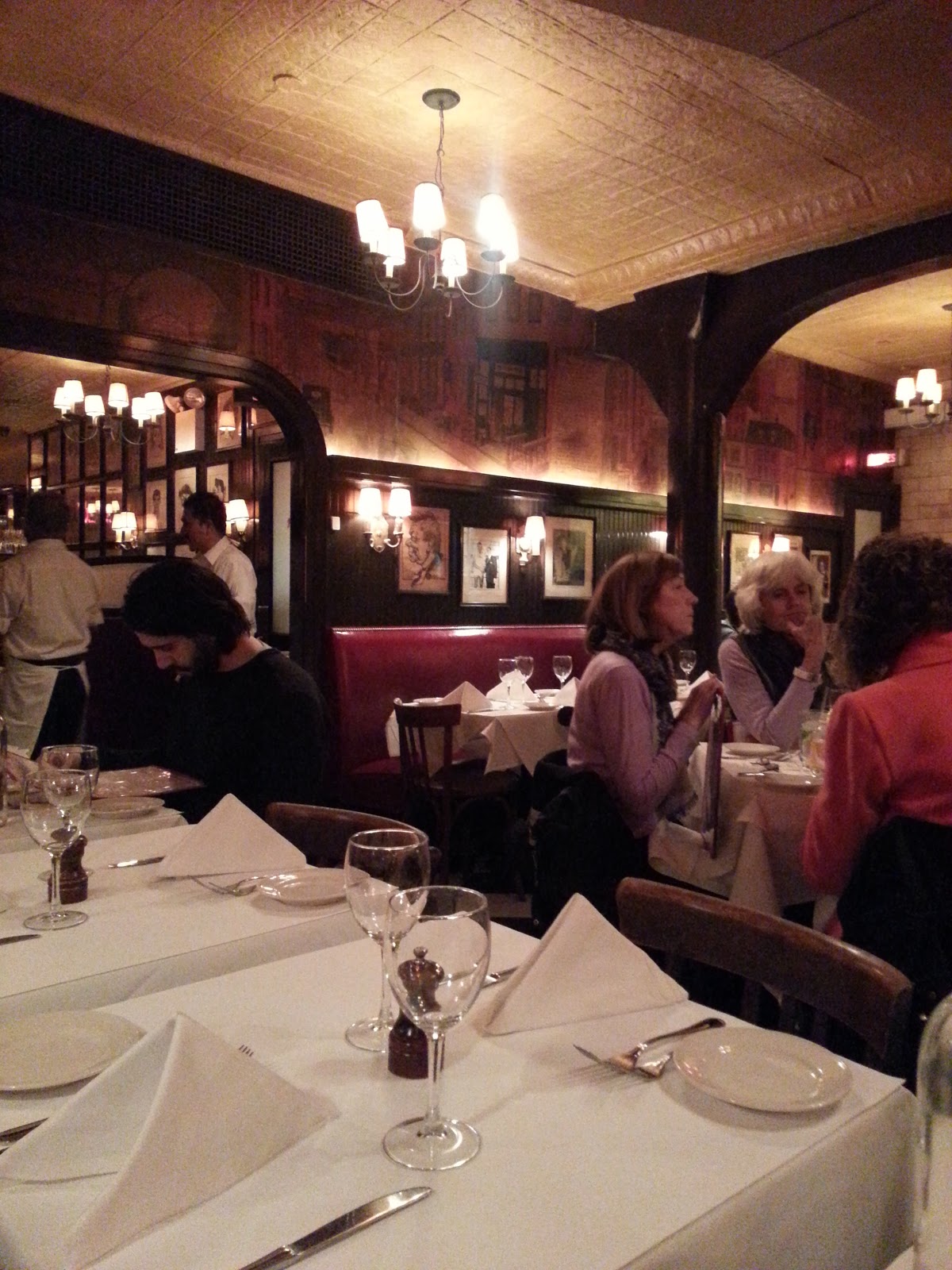 Victoria C. Foodie: Minetta Tavern