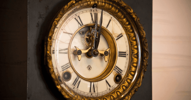  JavaScript Date ISO8601 Black Everyday Company