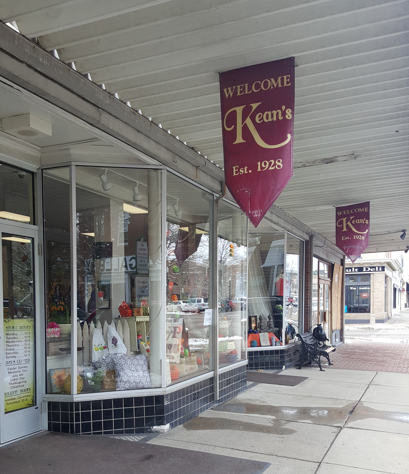 From the Mind of a Michigan Girl...