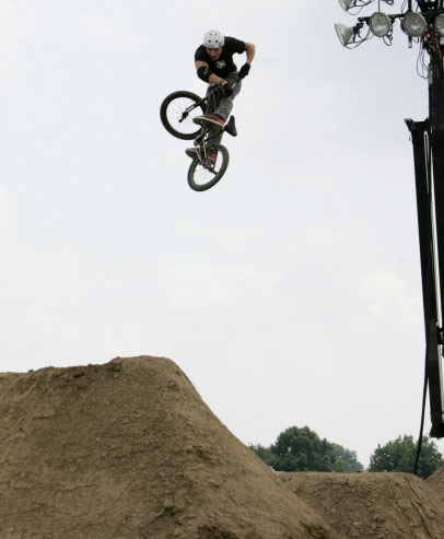 sports planit: bmx racing dirt