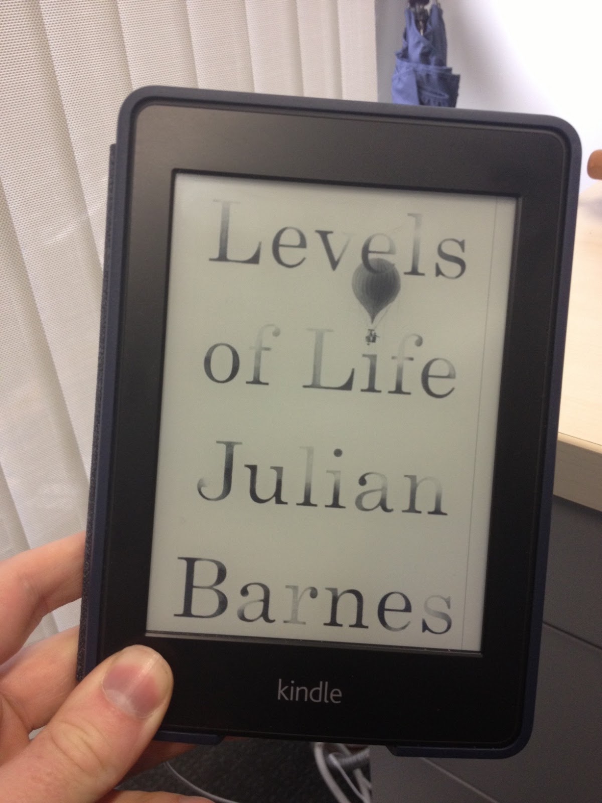 Gav's Book Reviews: Levels of Life - mashing it up, Julian Barnes style