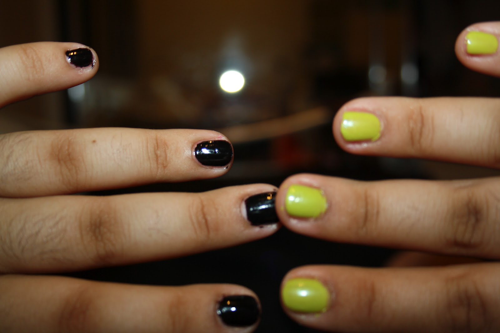 Amped+Dangerous: NAILS: POISON IVY