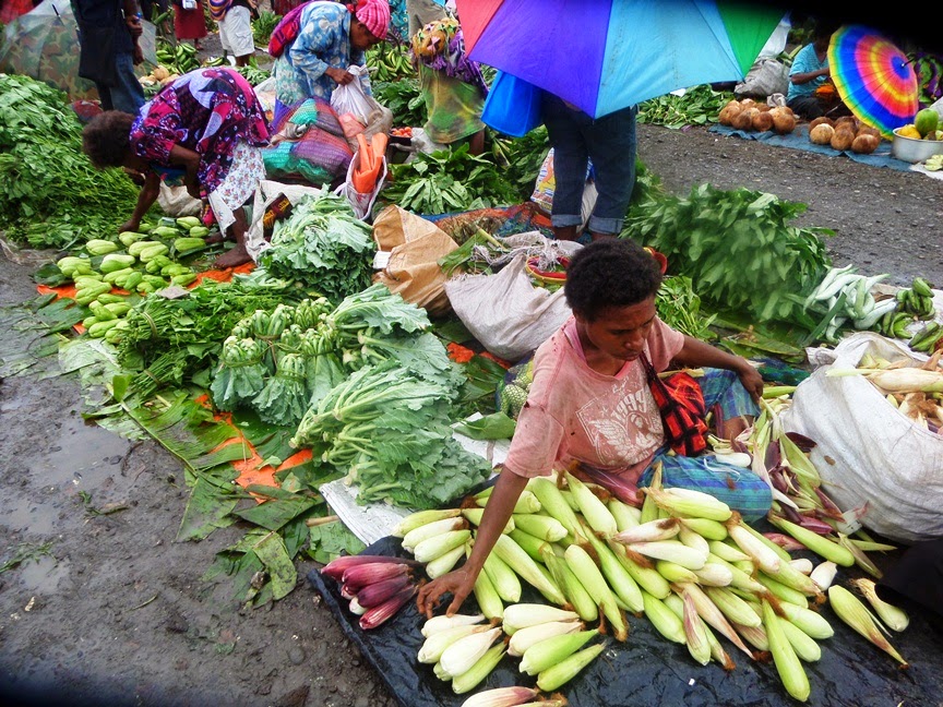 Malum Nalu: Lae Main Market - all the food that's good to eat