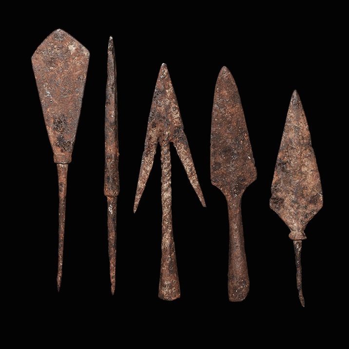 GREX LUPORUM: MEDIEVAL ARROWHEADS DATABASE